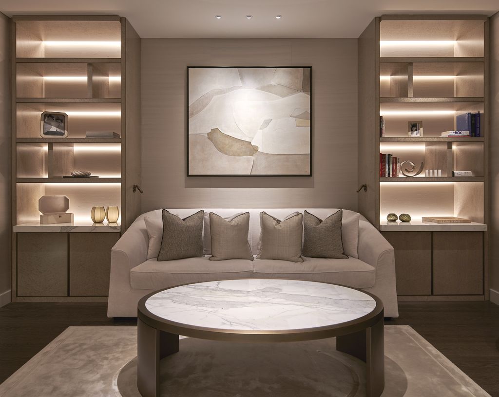 How to Light Art in Your Home Like a Professional Curator | Livingetc