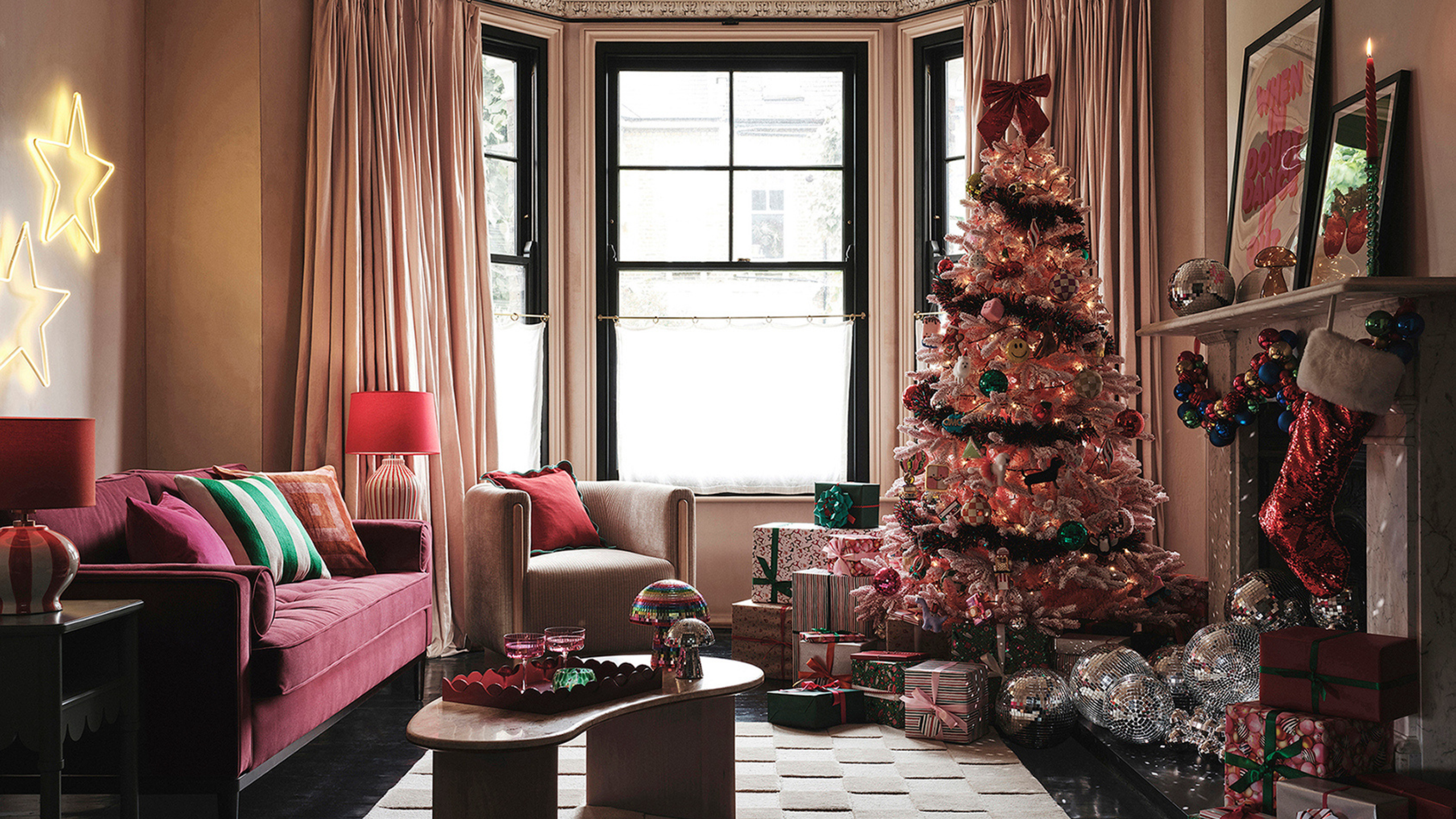These are the brightest and best pink Christmas decorations | Ideal Home