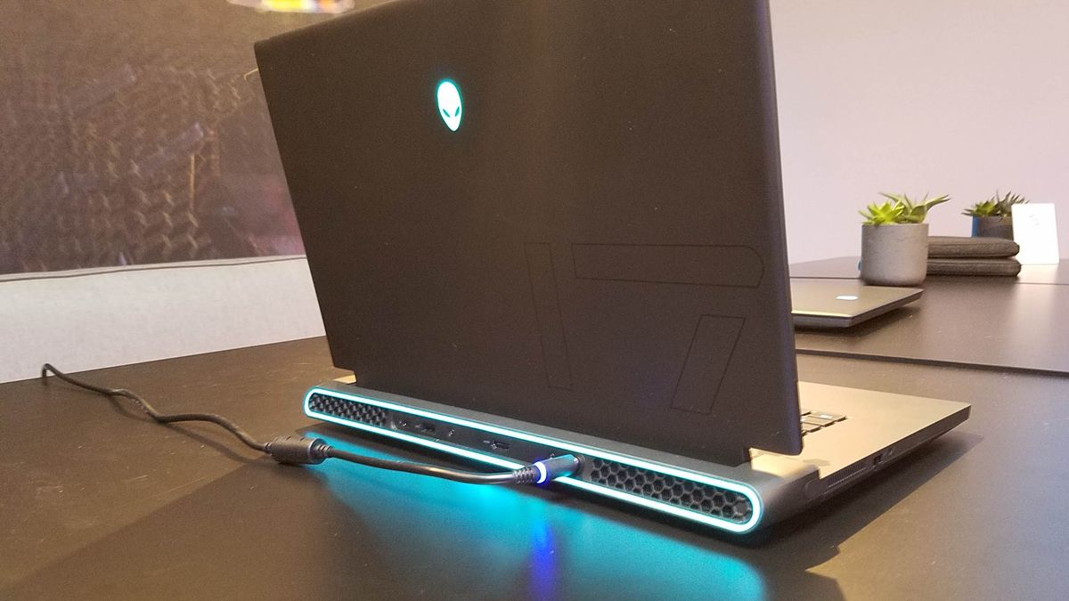 Alienware m17 R5 Ryzen Edition hands-on: One of the most powerful ...