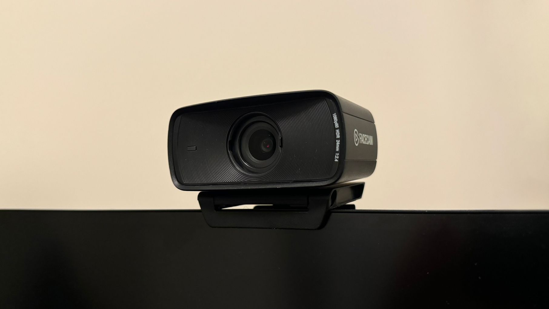 Elgato Facecam MK2 review: "When you find the sweet spot, the Facecam ...