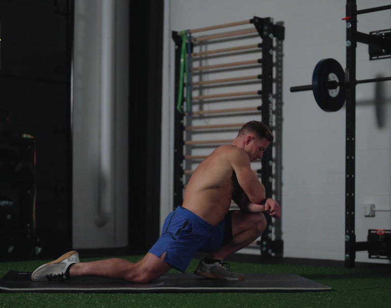 I used a five-move stretching routine to relieve knee pain, and the ...