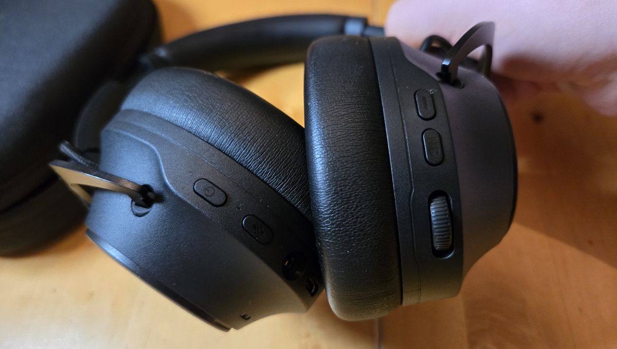 HyperX Cloud MIX 2 review: Stellar battery life is worth it | Windows ...