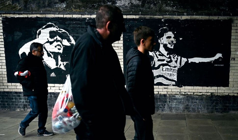 Who is Arsenal's Northbanksy? FourFourTwo meets the street artist ...