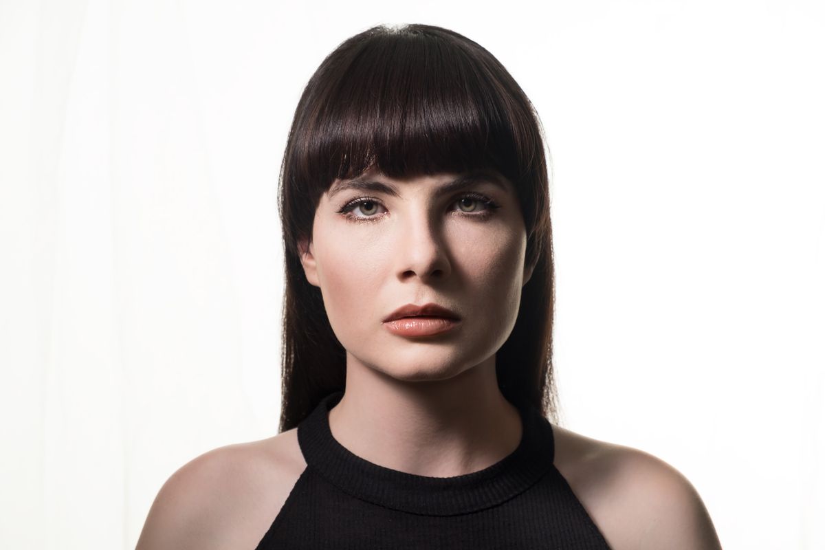 You can look like an expert portrait photographer using just one light ...