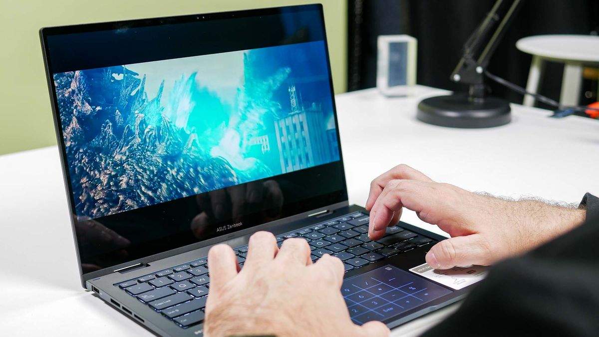 Asus Zenbook 14 Flip OLED review: The best 2-in-1 for the money | Tom's ...