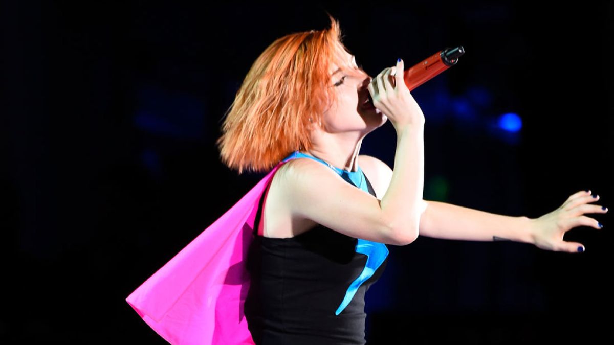 Paramore Hayley to be named music Trailblazer | Louder