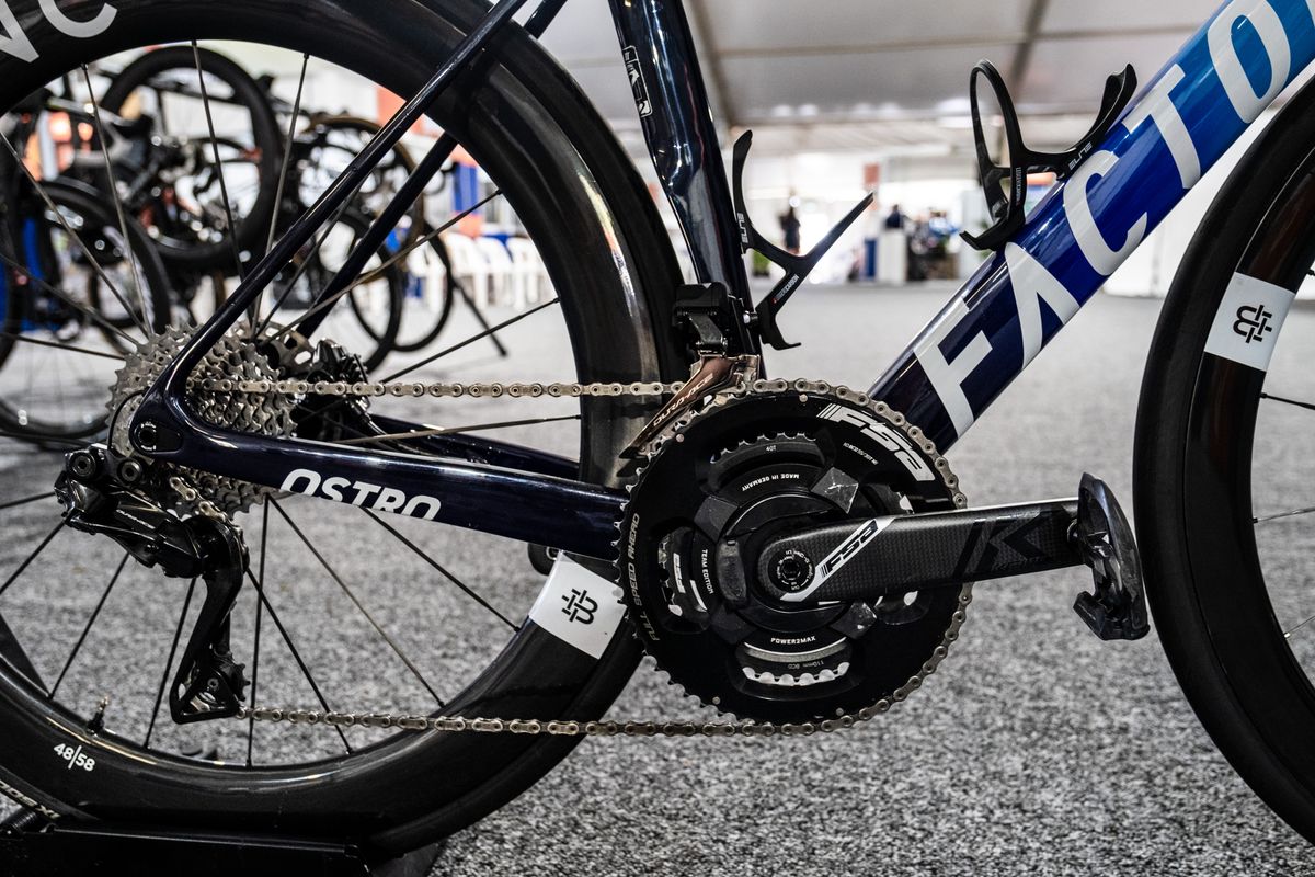 Detailed gallery: A closer look at the unreleased Factor Ostro VAM ...