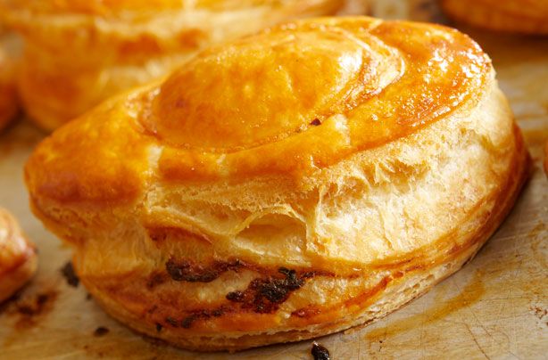 Minced lamb and vegetable puffs | British Recipes | GoodtoKnow