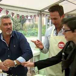 The best Bake Off GIFs we've ever seen! | GoodtoKnow
