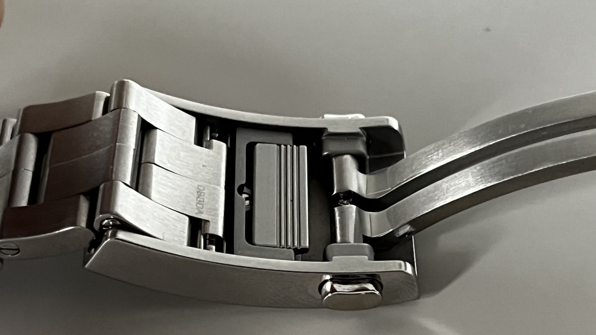 A Week on the Wrist with the Norqain Neverest Glacier | T3