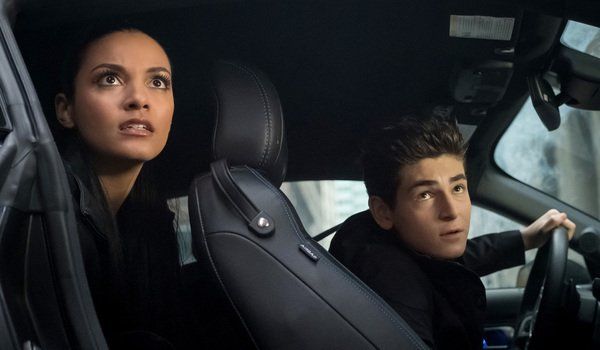 Gotham Finally Debuted Bruce Wayne's First Batmobile | Cinemablend