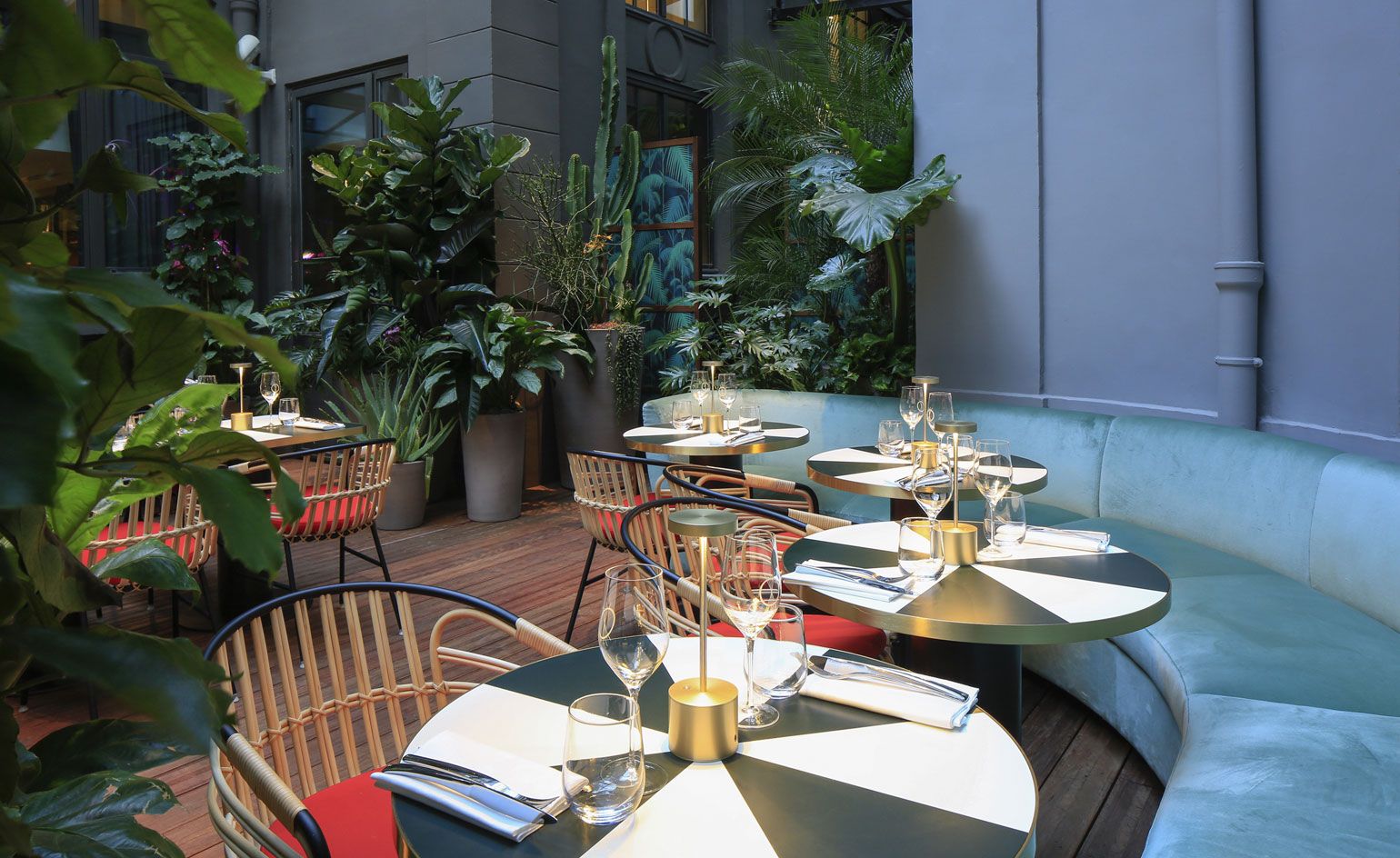 Klay Club | Wallpaper