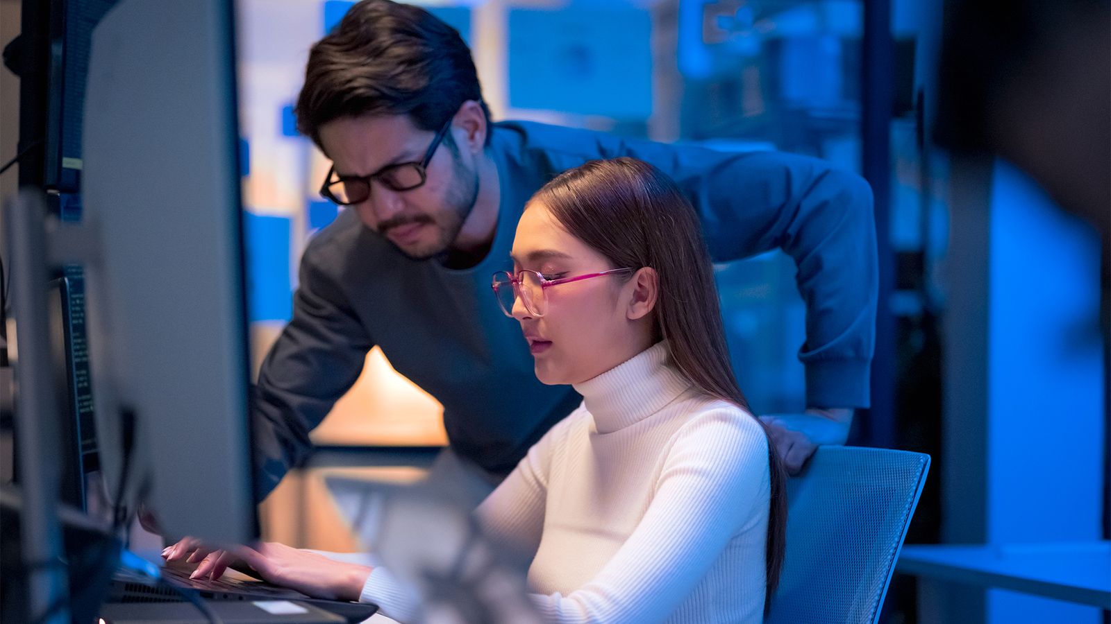 This new Microsoft tool lets enterprises track internal AI adoption ...