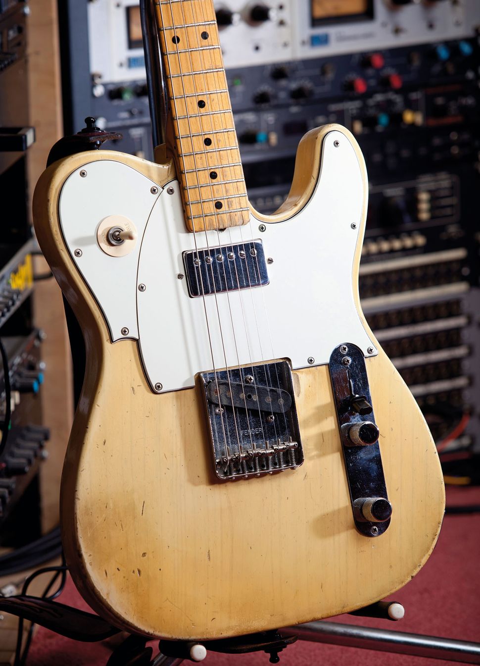 Steve Howe: "You can’t search for your own sound. You’ve already got it ...