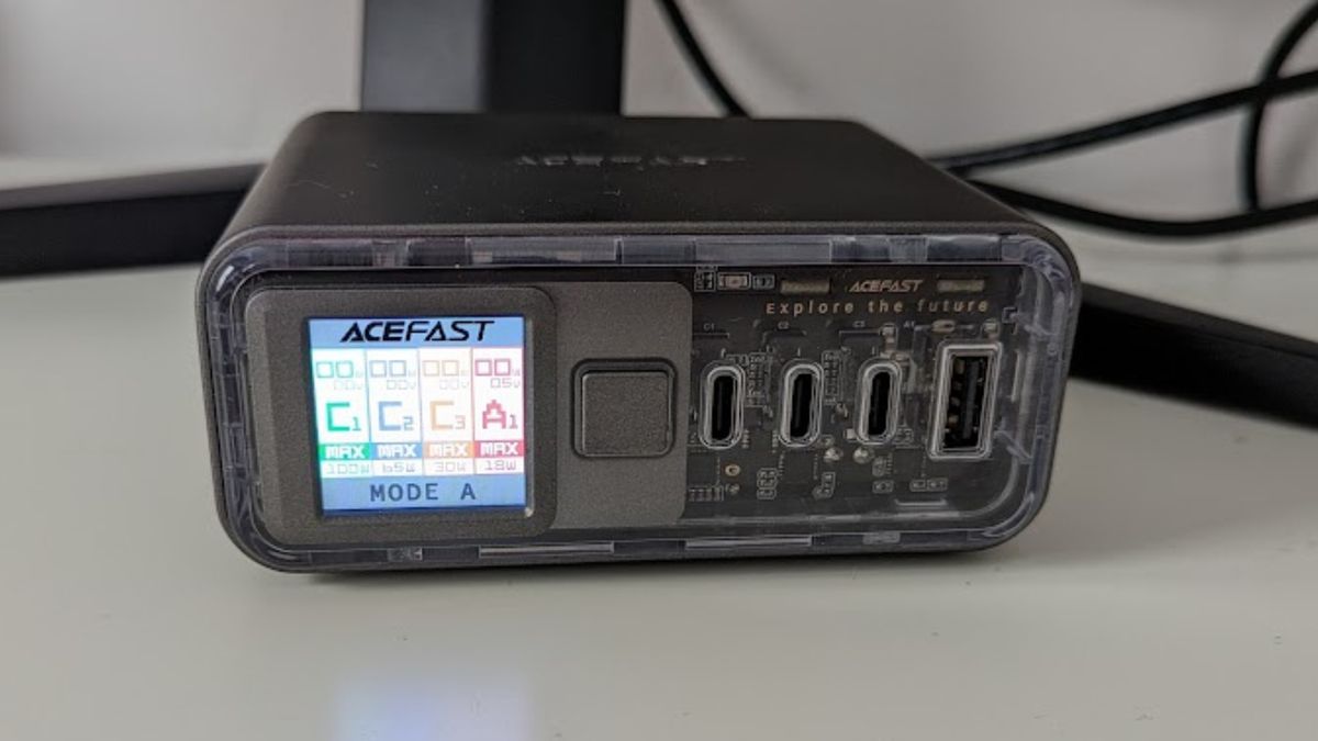 AceFast Z4 218W desktop power station review: a stylish solution for ...
