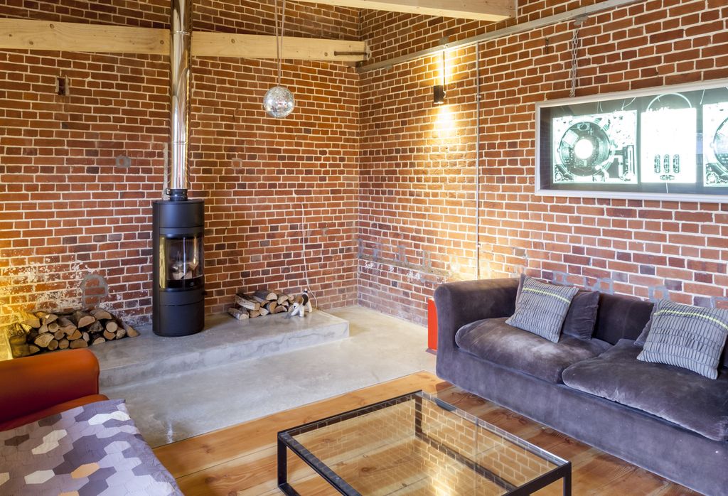 14 Fireplace Hearth Ideas for Styles, Materials and More | Homebuilding