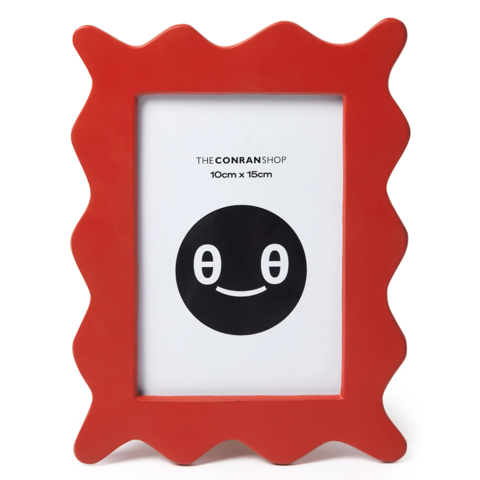 12 wavy decor pieces - trending for their playful elegance | Livingetc