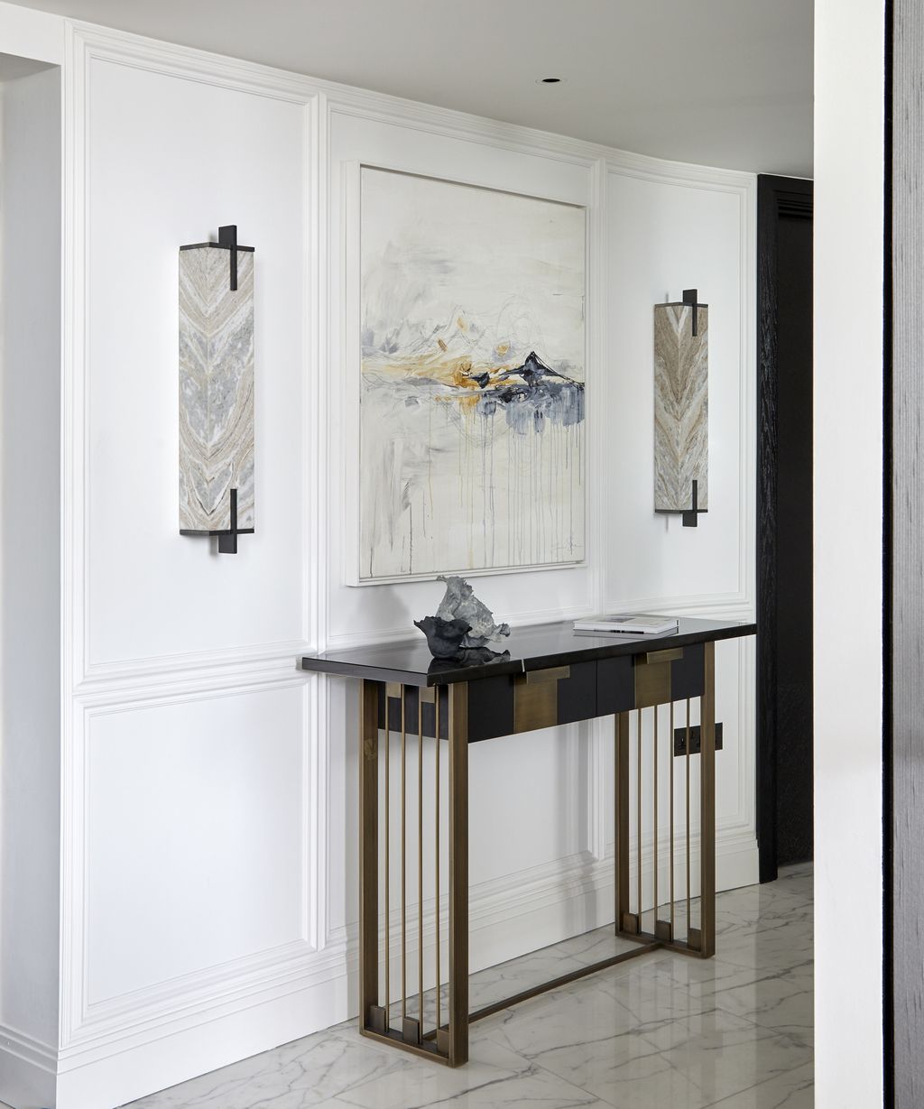 Modern hallway ideas: 10 tips for a contemporary entryway | Homes and ...