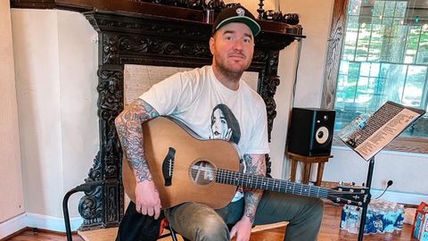 New Found Glory's Chad Gilbert: "It doesn't matter if you can play at ...