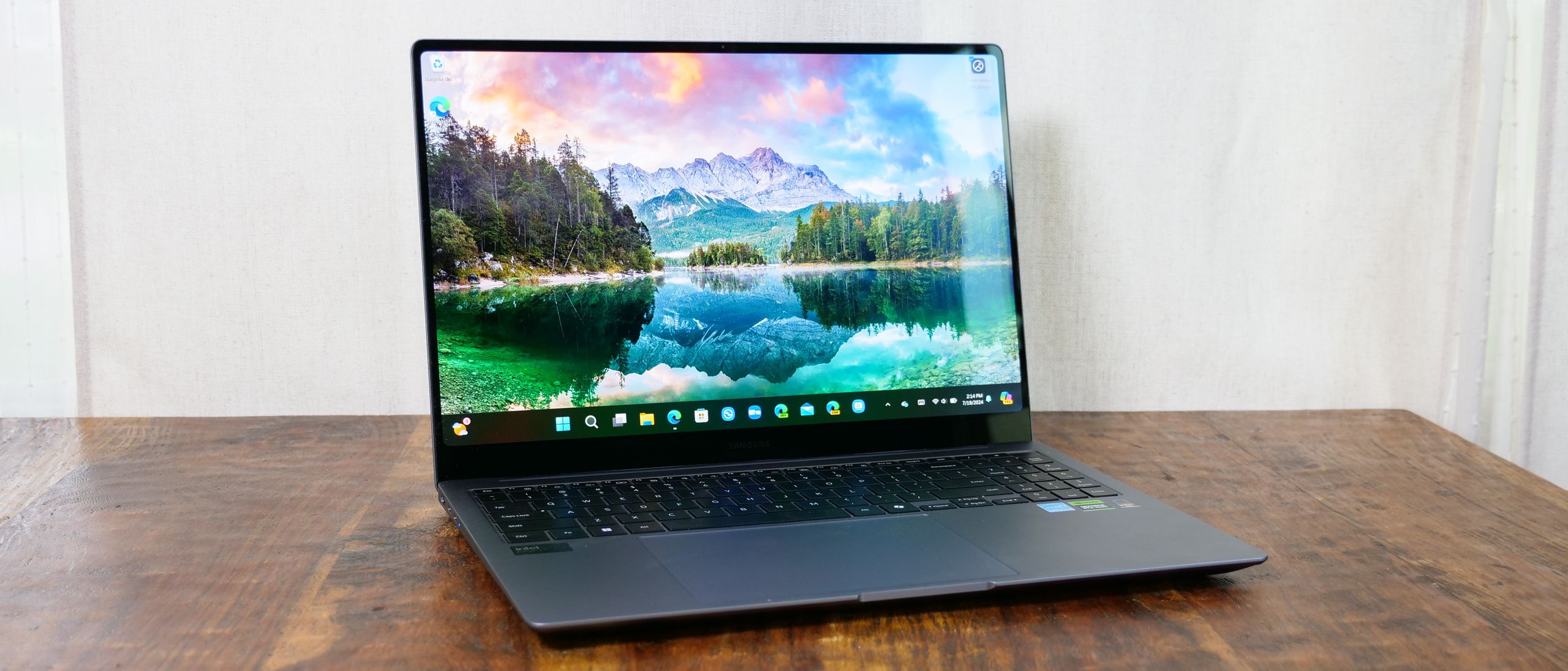 Samsung Galaxy Book 4 Ultra review: Avoid one mistake with this near ...