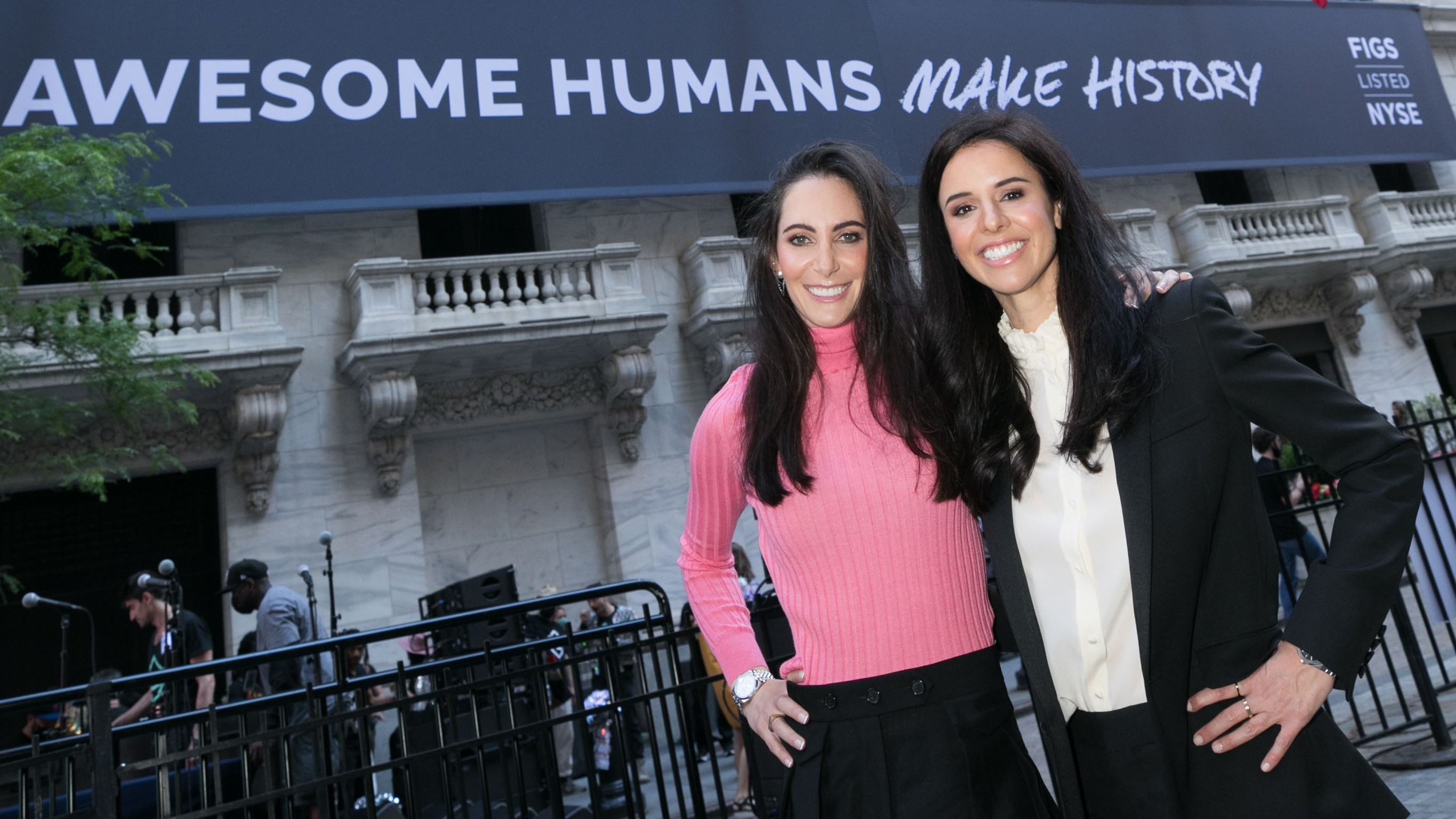 How the Founders of FIGS, Bumble and Poshmark are Building the Billion ...
