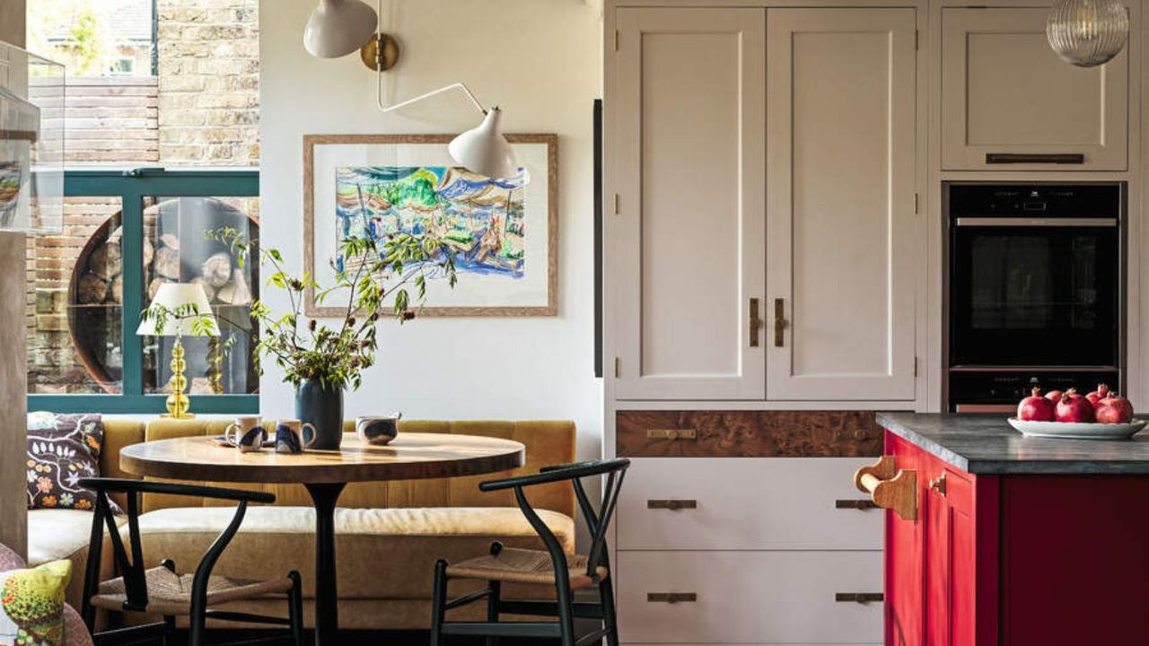 How to avoid poison arrows, the ultimate Feng Shui red flags | Homes ...