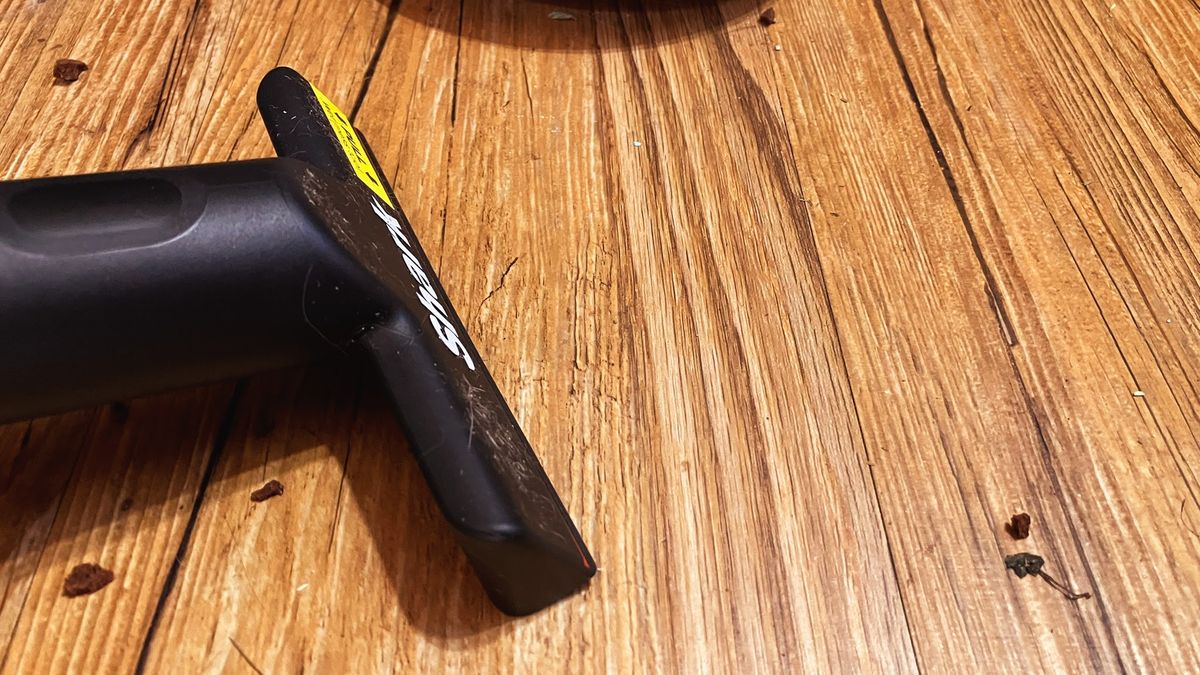 Shark MessMaster Wet/Dry Vacuum review | Top Ten Reviews