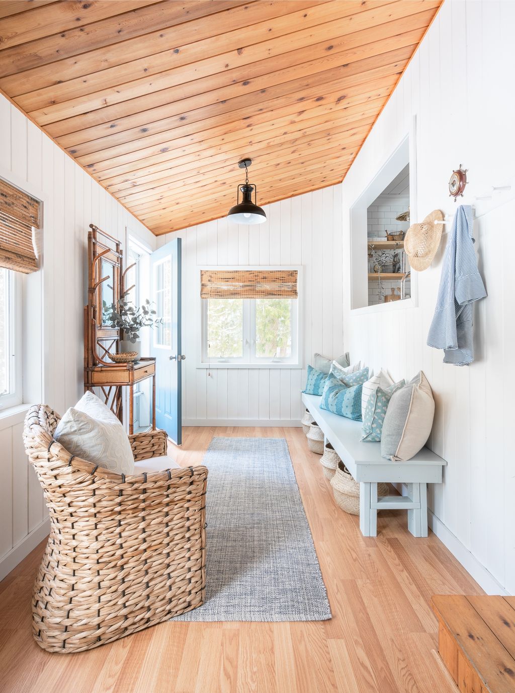 Using Line In Interior Design What It Is And How To Use It Homes Gardens