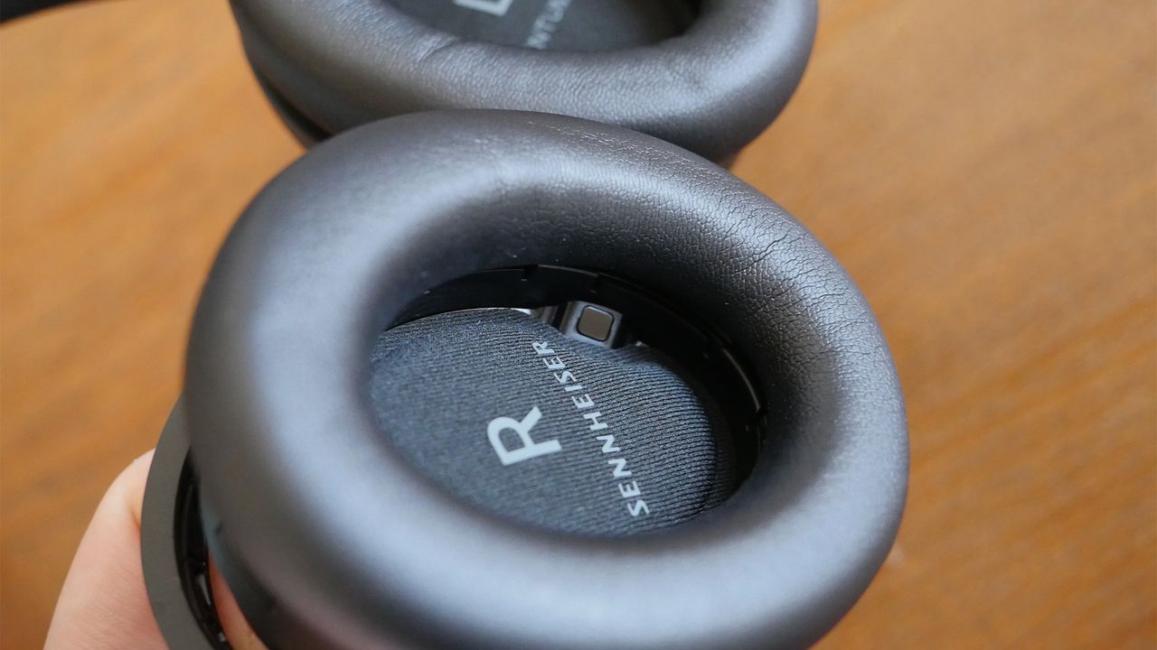 Sennheiser Accentum Plus review: making a strong case | T3