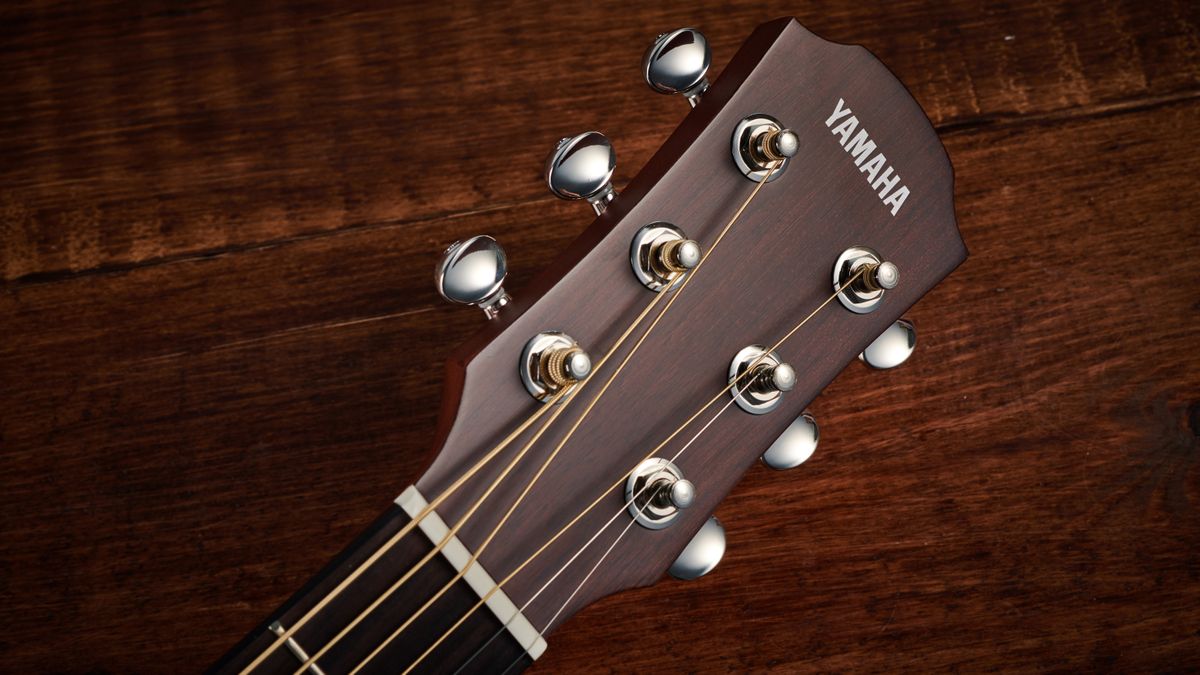 Best acoustic guitars under $/£1,000 2025: Options for beginners to ...
