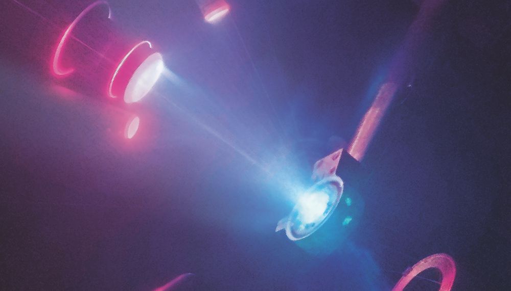 This Ice Is Nearly As Hot As the Sun. Scientists Have Now Made It on ...