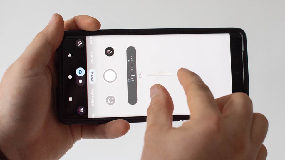 How to photograph a solar eclipse with a smartphone — 7 tips from an ...