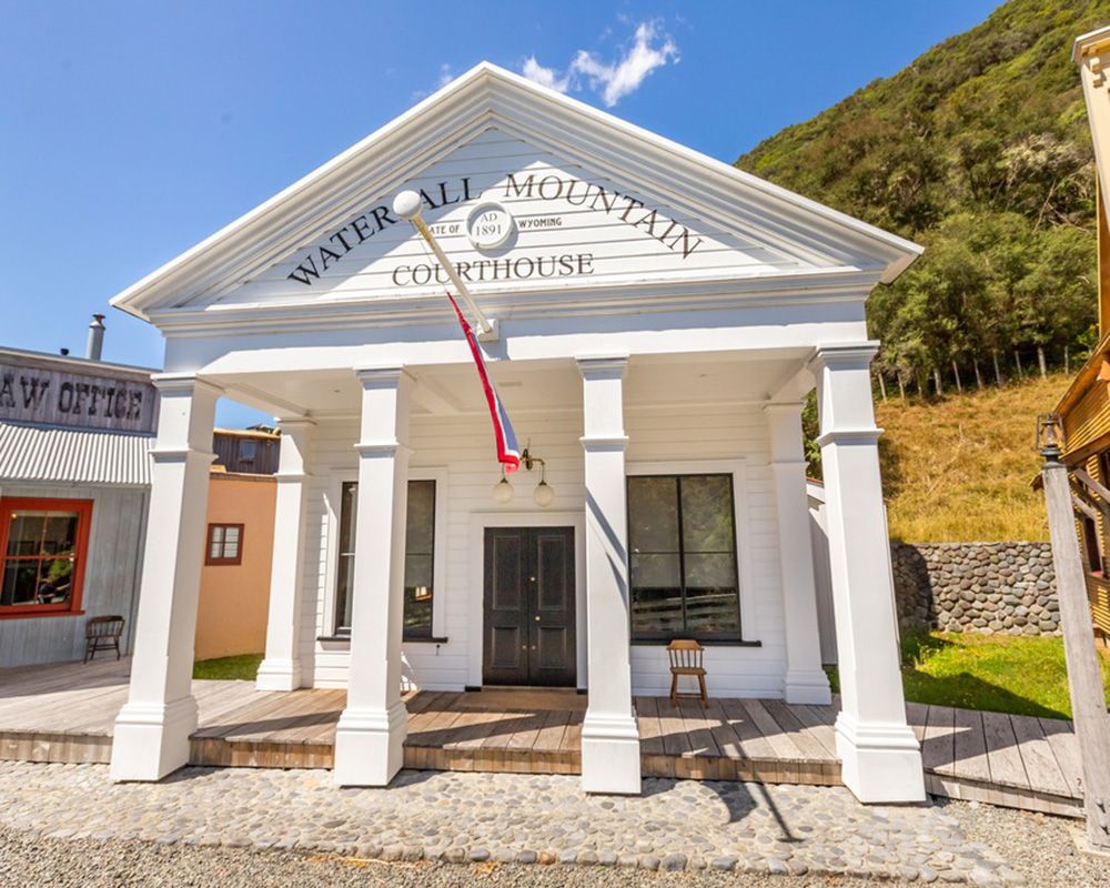 You can now own an entire boutique town for $7.5 million | Homes and ...