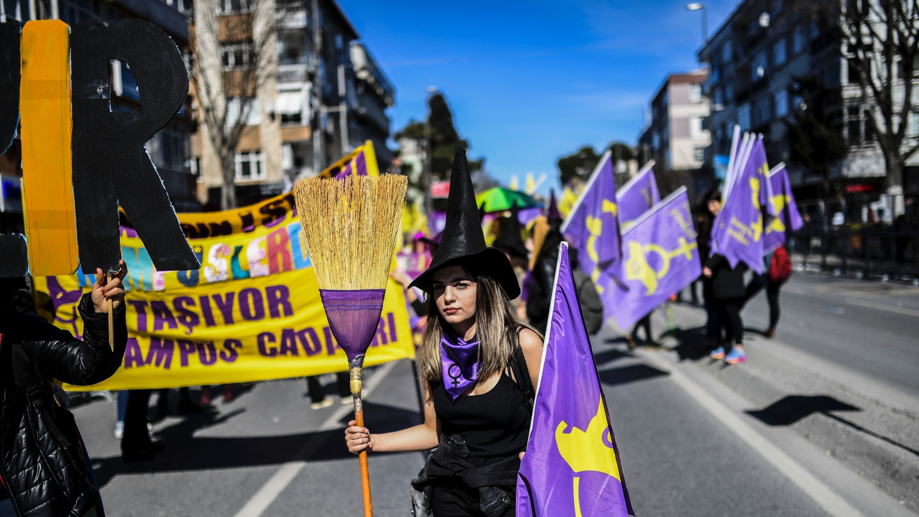 How Anti-Trump "Resistance Witches" Are Taking Down the Patriarchy ...