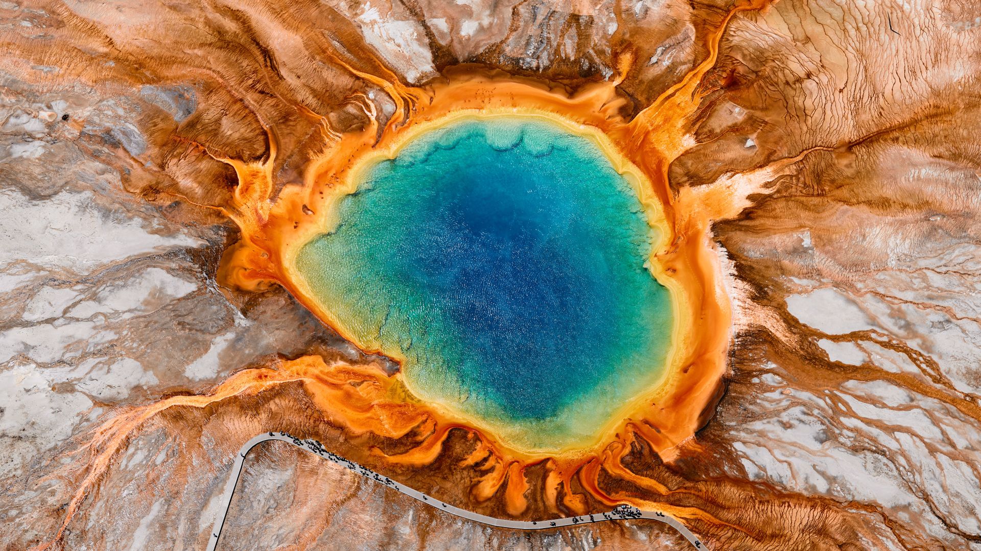 'Breathing' magma cap inside Yellowstone supervolcano keeps lid on potential eruption, study ...