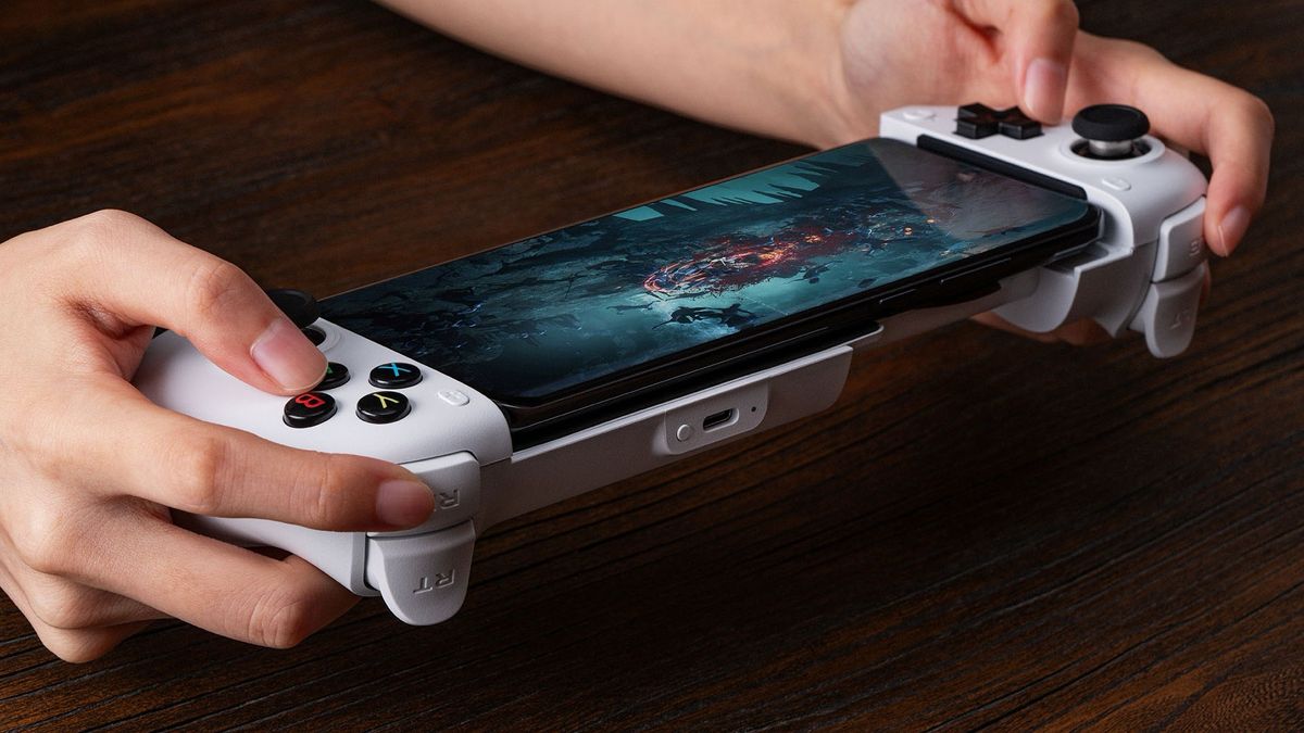 8BitDo's 'ultimate' phone controller just got a huge discount ahead of ...