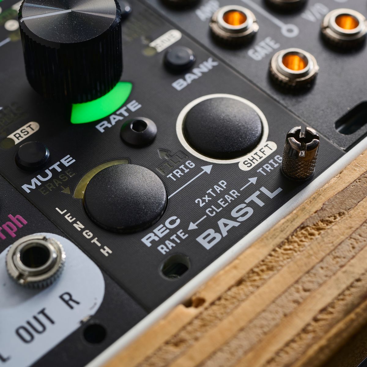 “A wide-ranging and very useful, yet quirky module”: Bastl Instruments ...