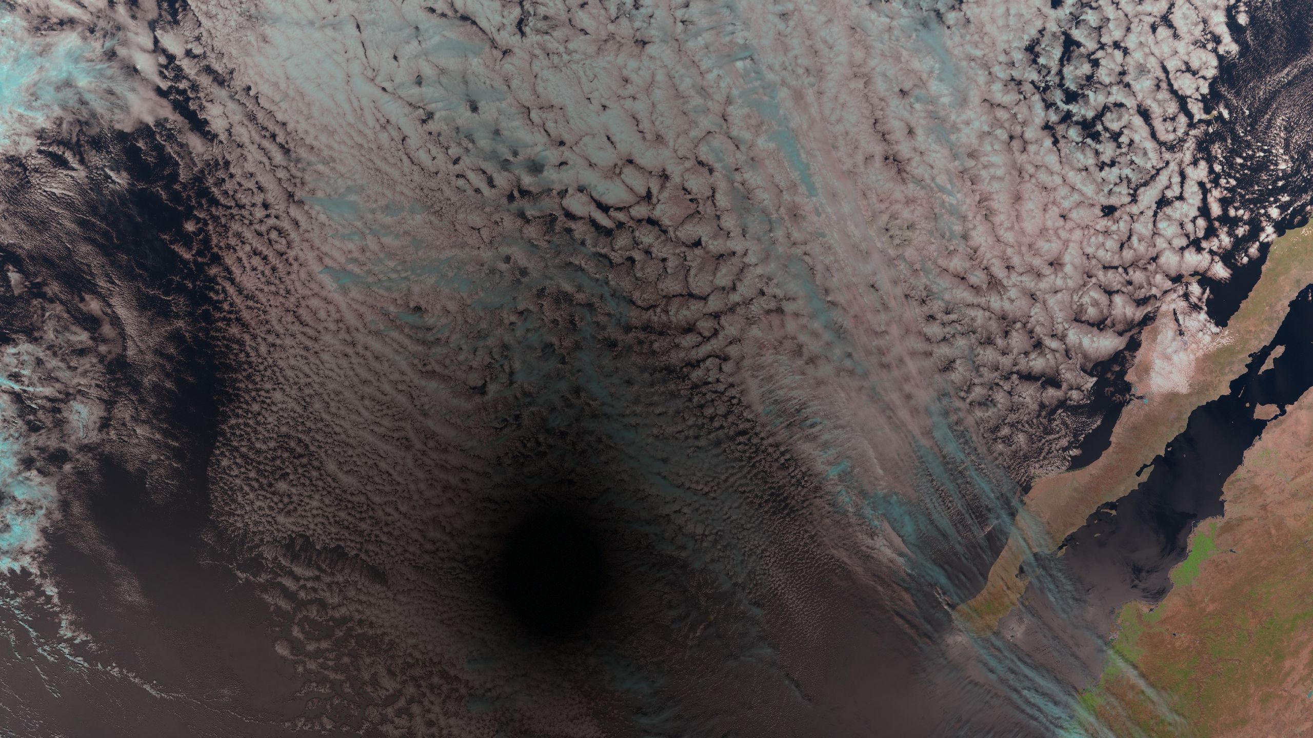 What will the partial solar eclipse of March 2025 look like from space ...