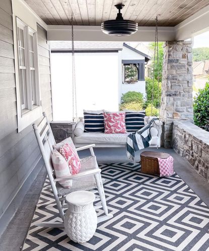 Front porch ideas –18 beautiful designs for a really warm welcome ...