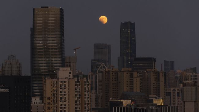Amazing photos of the last Blood Moon lunar eclipse of 2022 (gallery ...