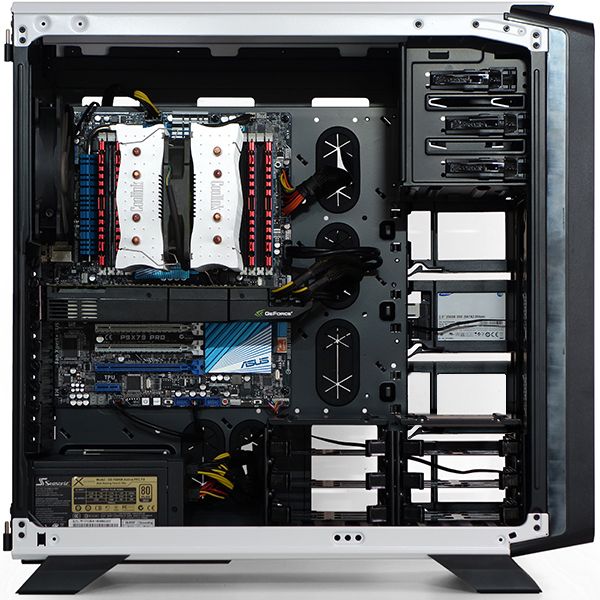 Building With The Corsair Graphite Series 760T