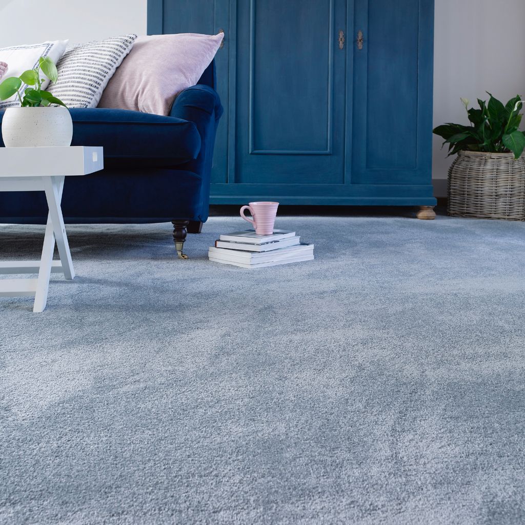 What's the best carpet colour for a living room? | Ideal Home