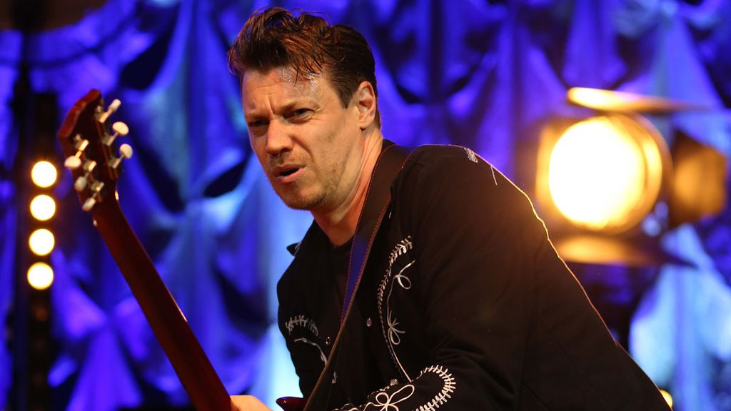 How jamming with Pretenders, Sex Pistols and Stray Cats inspired James ...