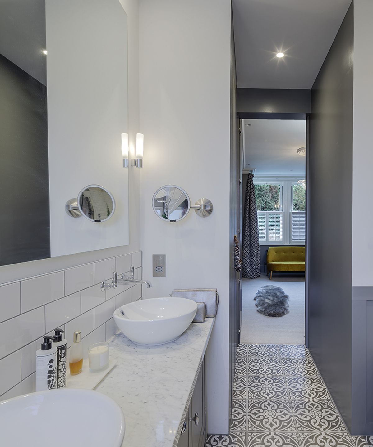Stylish ensuite bathroom ideas to suit spaces big and small | Homebuilding