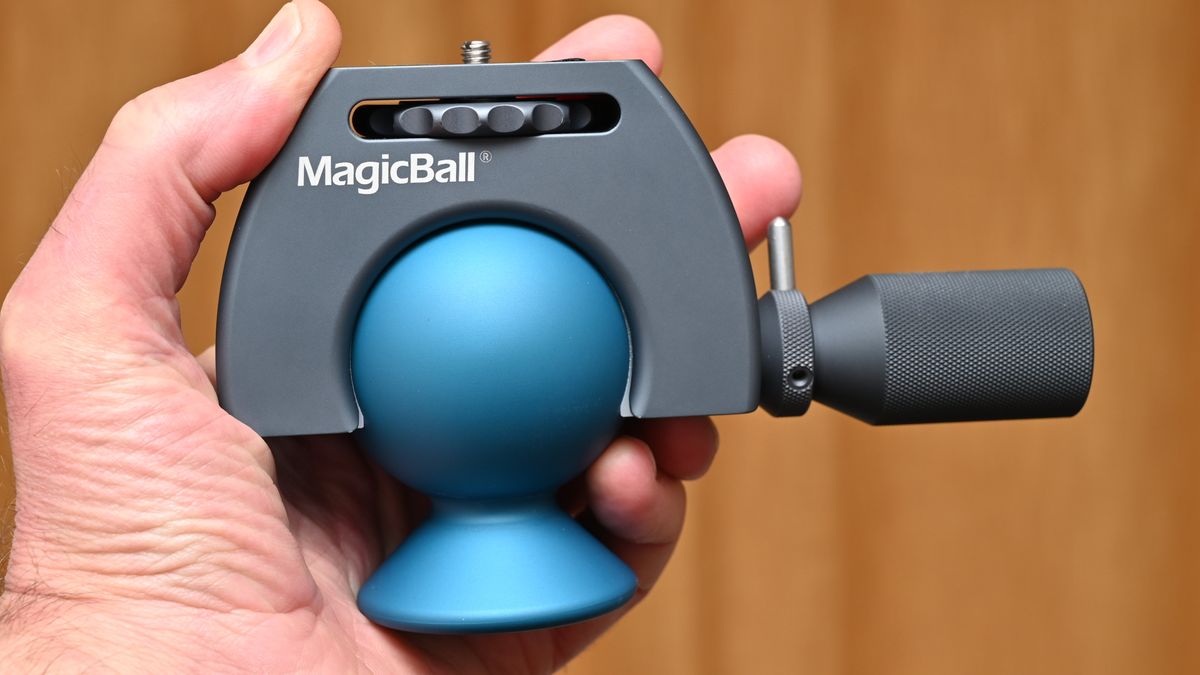 Novoflex MagicBall review: a precision-engineered German twist on ...