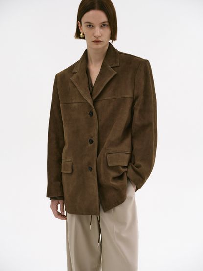 See and Shop the Fall/Winter 2024 Suede Fashion Trend | Who What Wear