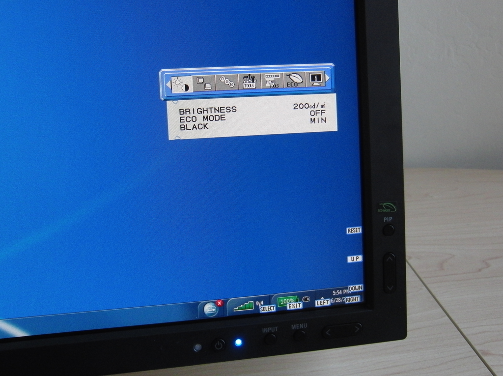 NEC MultiSync PA271W (27" IPS) - Three 27" IPS LCDs: UltraSharp U2711 ...