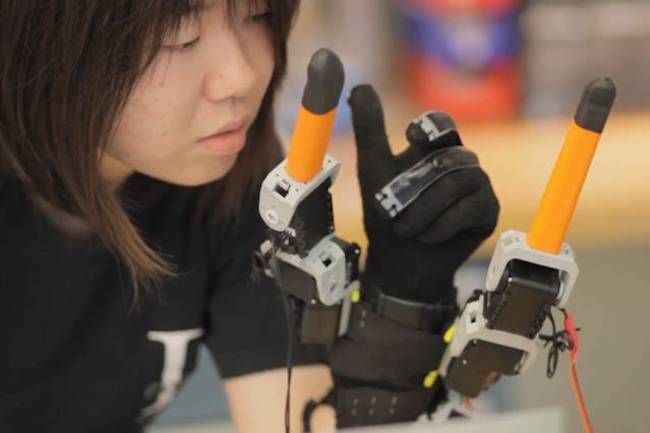 Bionic Fingers Could Help Humans Get a Grip | Live Science