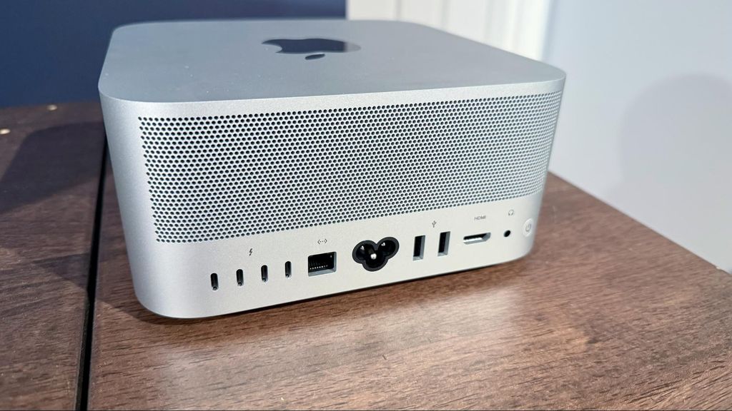 Apple Mac Studio (Early 2025) Review: Renewed vigor with M4 Max and M3 ...