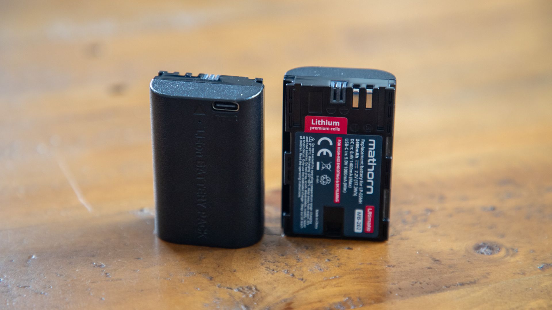 Mathorn MB-202 Ultimate for Canon LP-E6NH battery replacement review: plug in baby! | Digital ...